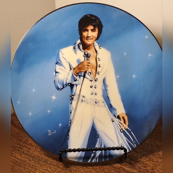 Accents | King Of Las Vegas Elvis Presley Collector Plate 1991 Bruce ...